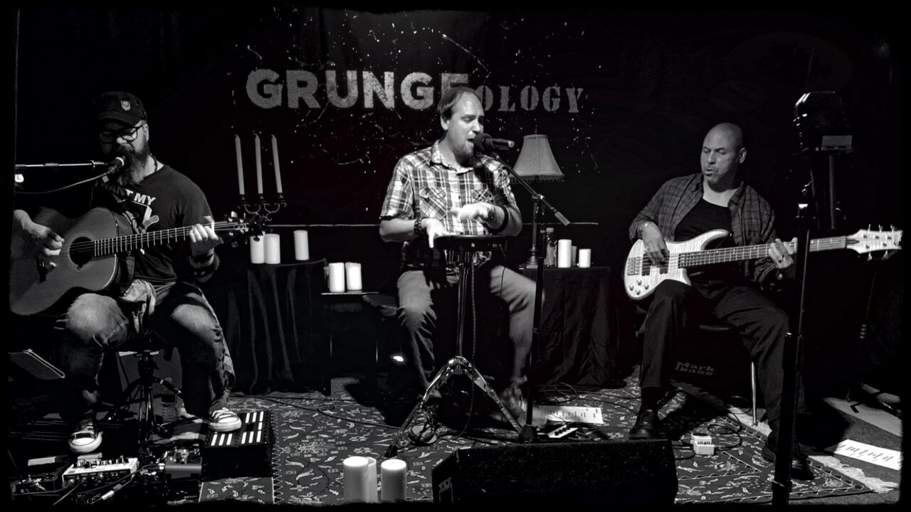 About the Band | Grungeology